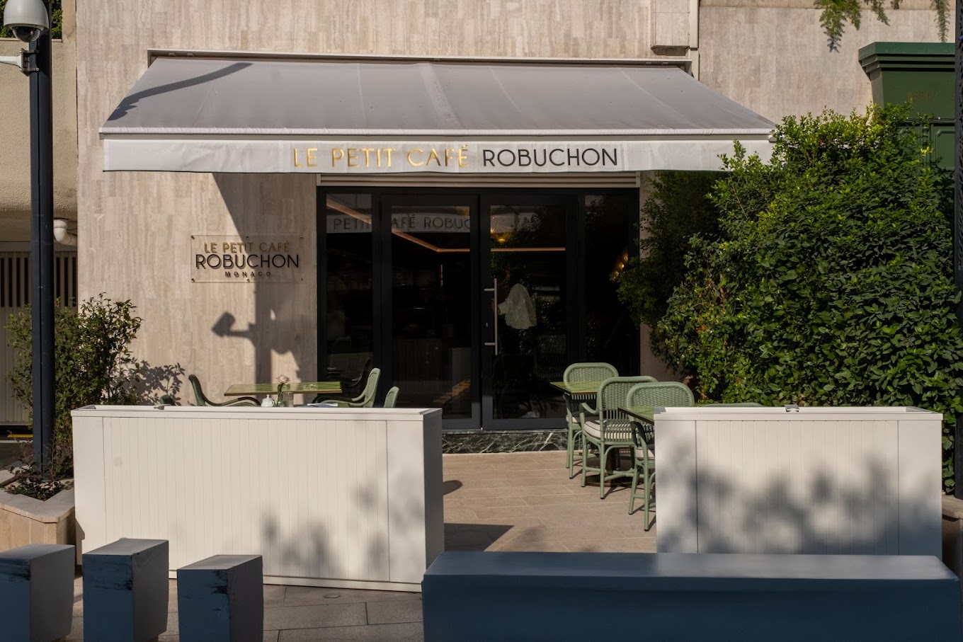 Le Petit Café Robuchon Monaco - Monaco1.com